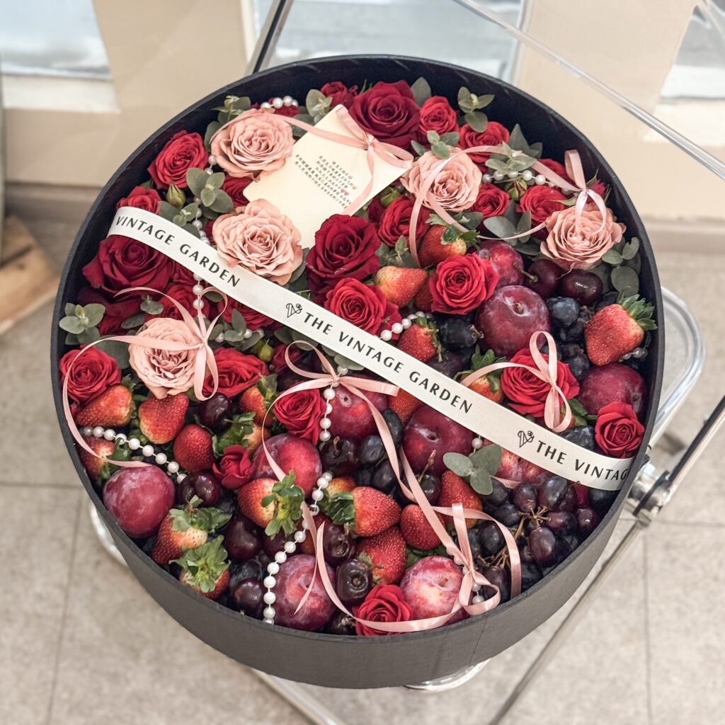 Berry Bloom Box - Vintage Garden